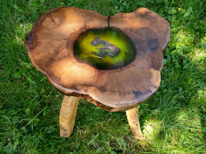 Einzigartige Naturholz-Hocker handgefertigt – Fine Woodcraft Gallery